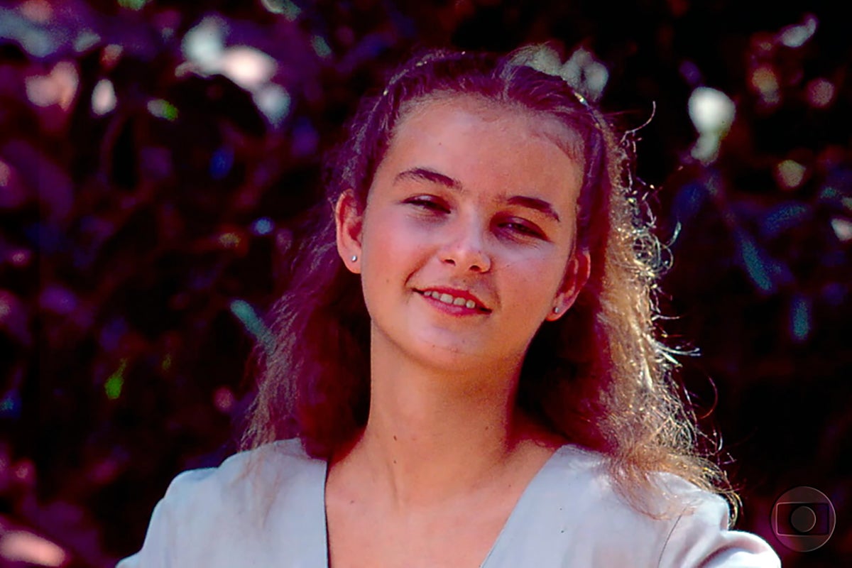 Após se converter, promessa da Globo virou vendedora de roupas - TV História