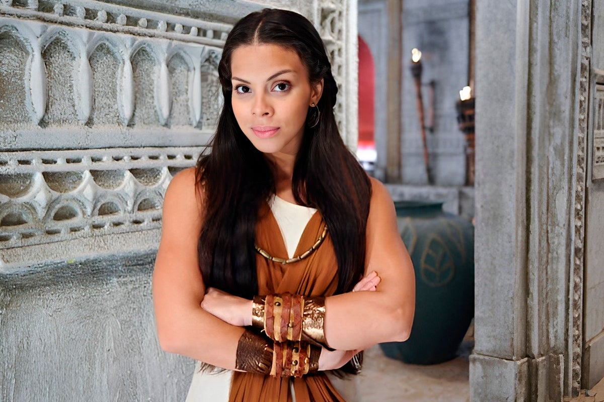 Saiba o que aconteceu com a atriz que fez Deva em Caminho das Índias - TV História