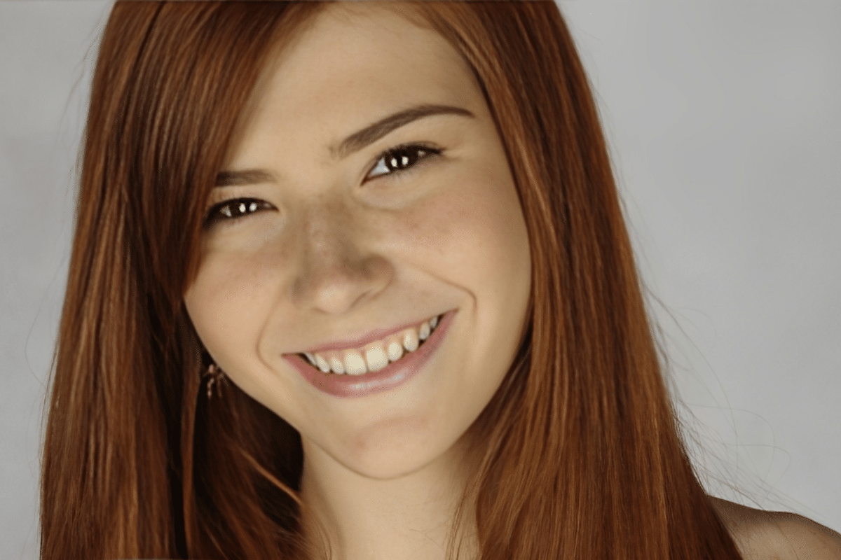 Atriz da Globo foi criticada por gravidez aos 18 anos: "Não me abala" - TV História