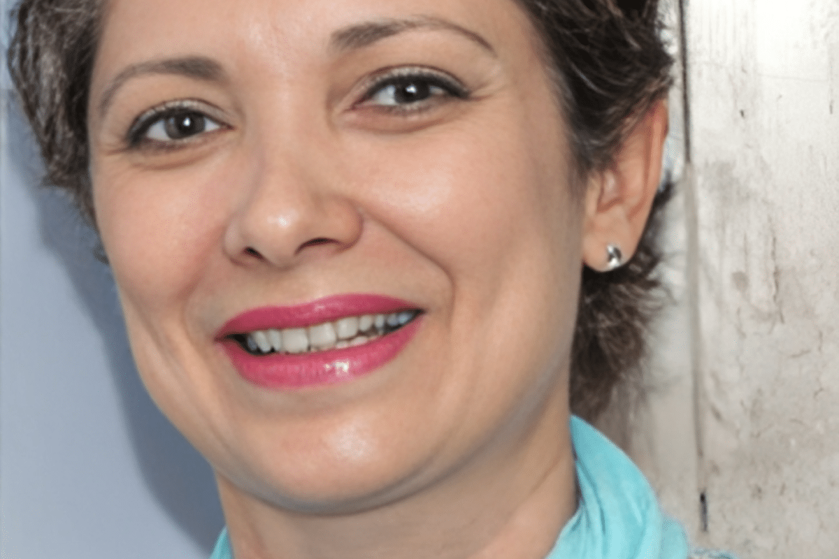 Musa da Praça virou professora e não gosta de falar do passado na TV ...