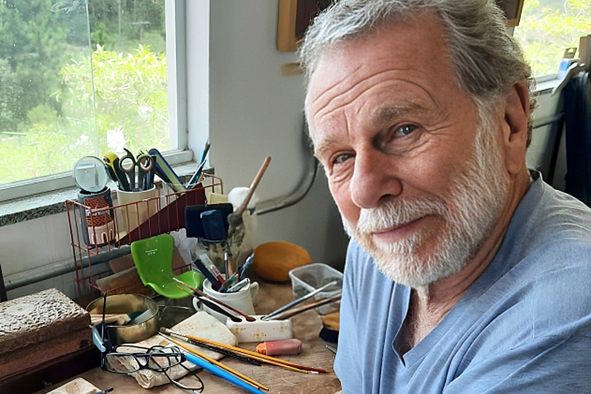 Longe da TV, Jonas Bloch se dedica a outra carreira aos 84 anos - TV ...